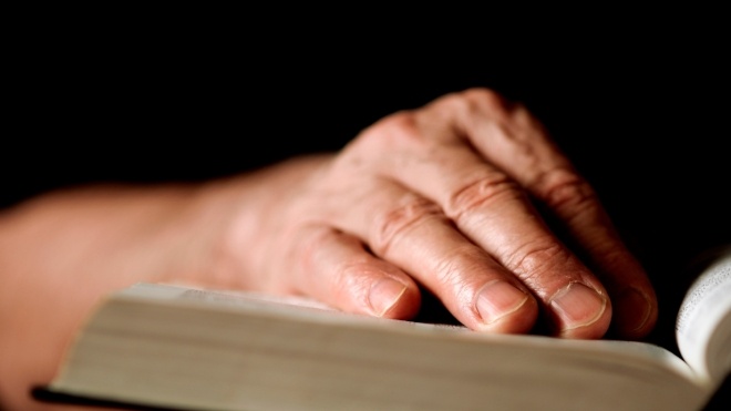 Our Favorite Hand-Picked Free Templates for Sermon Slides